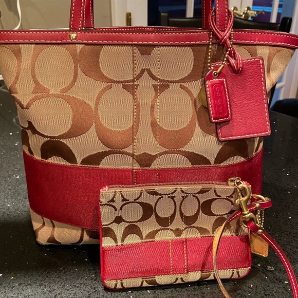 Coach | Bags | Coach Tote Wmatching Coin Purse | Poshmark